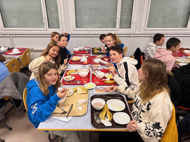 Un p'tit dej au collège - Collège Beg er Vil